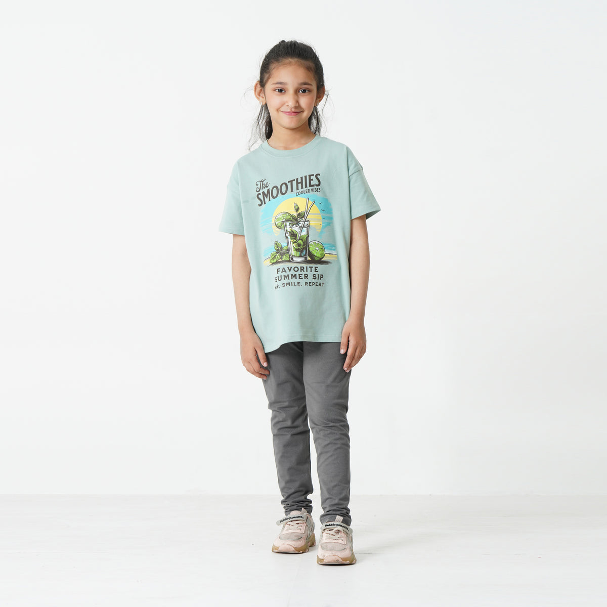 Smoothies T-Shirt – Oaklynn